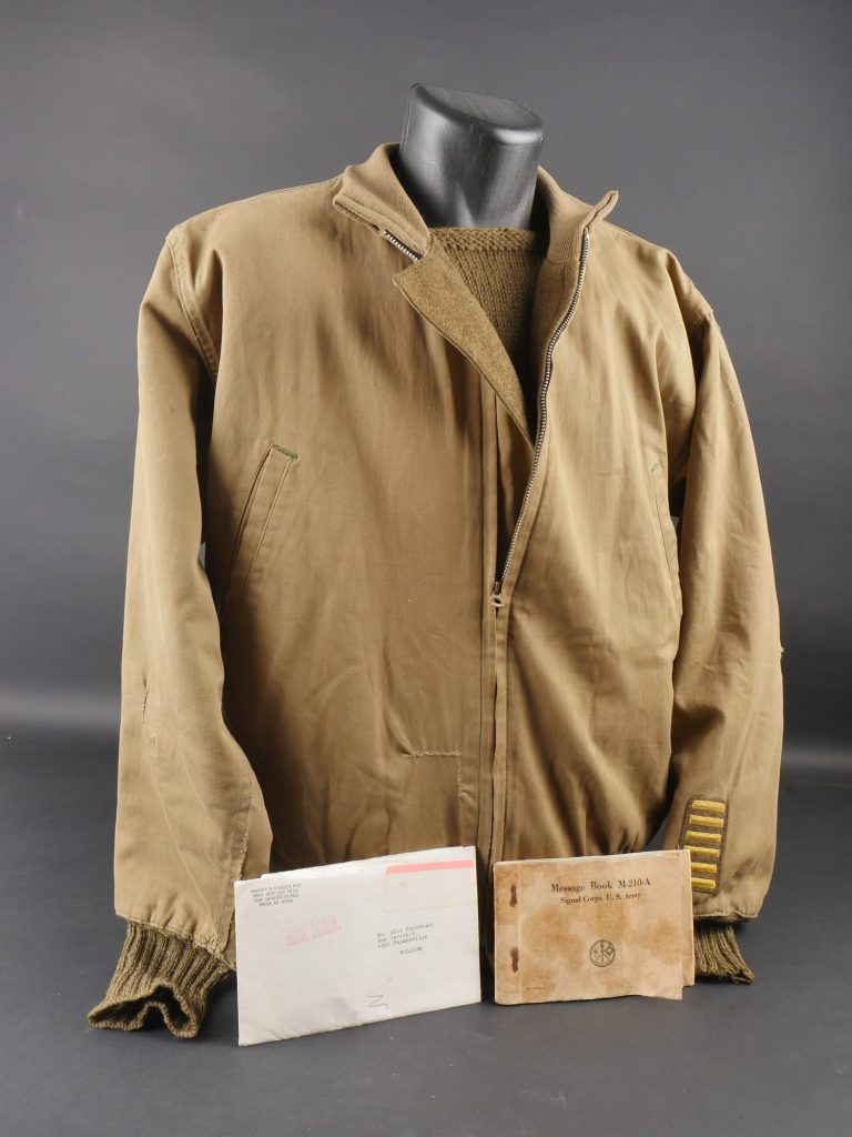 Blouson de tankiste de Harvey Fraser. Tanker jacket of Harvey Fraser ...