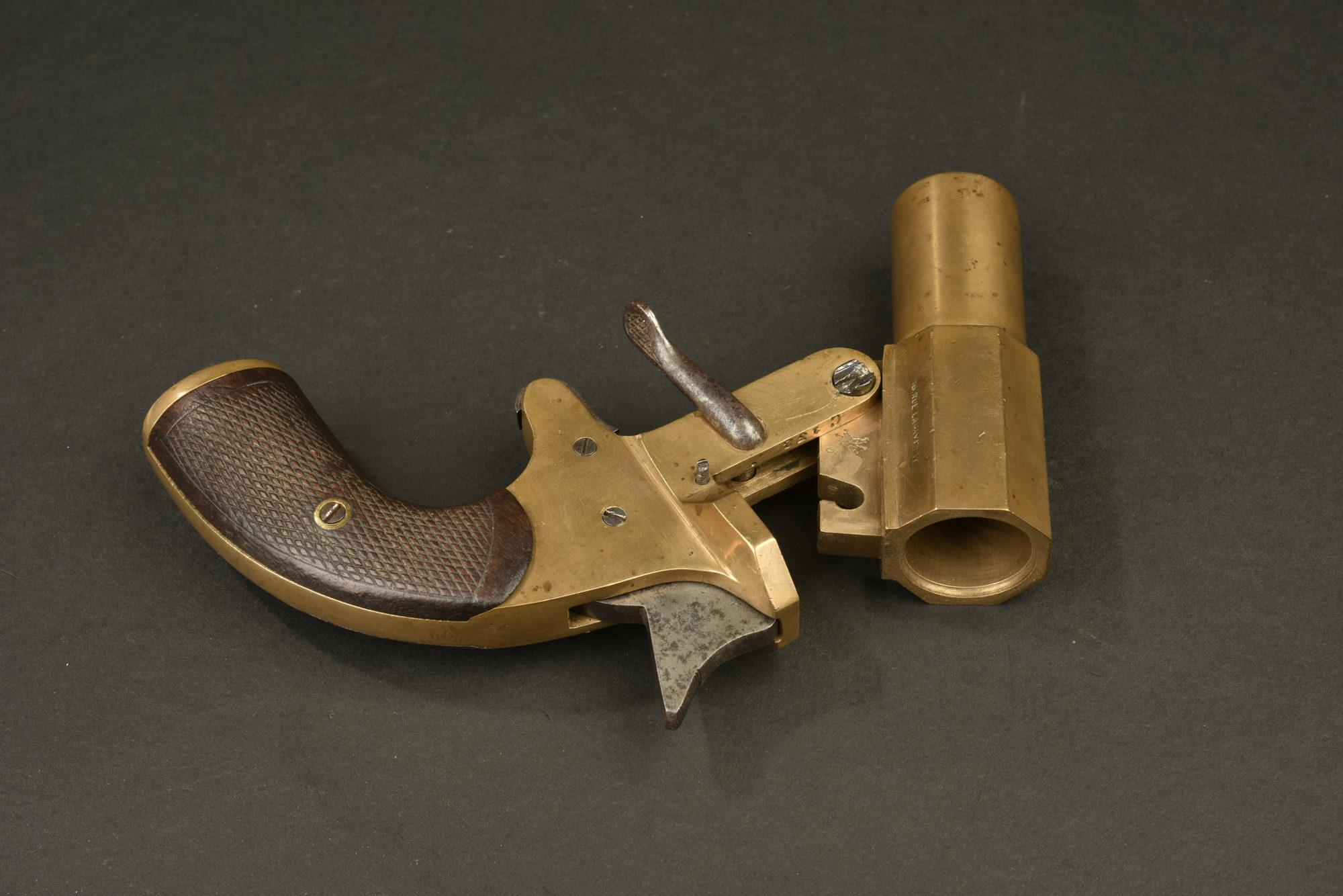 Pistolet lance fusée francais Chobert à canon court | Aiolfi G.b.r.