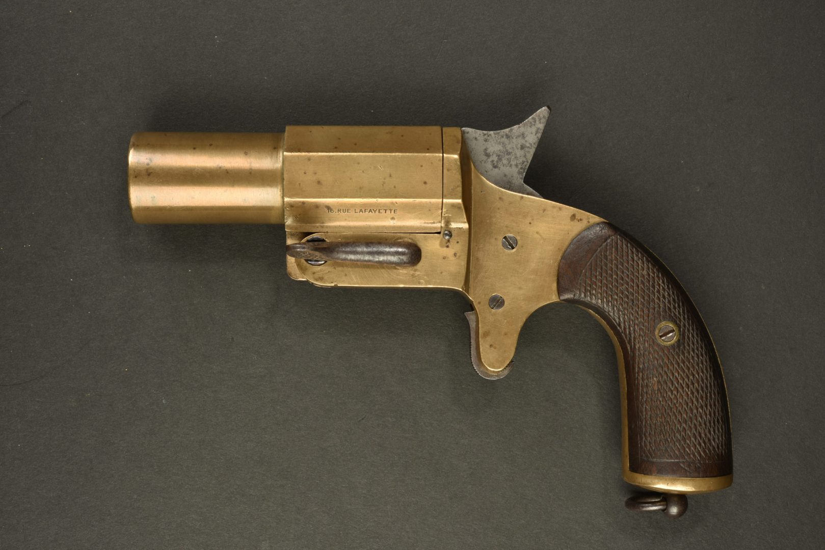 Pistolet lance fusée francais Chobert à canon court | Aiolfi G.b.r.