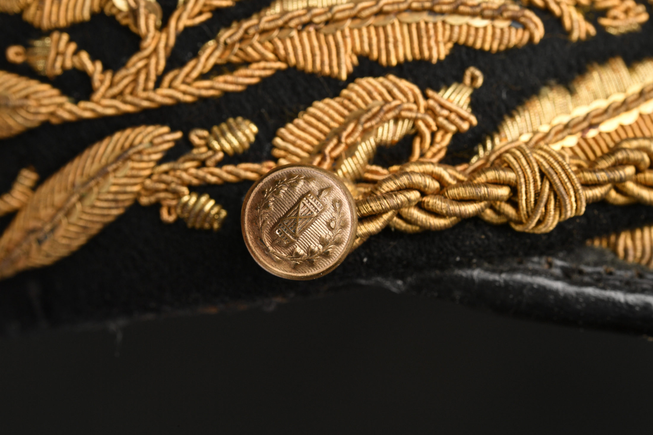 Casquette de préfet Régional de Vichy . | Aiolfi G.b.r.