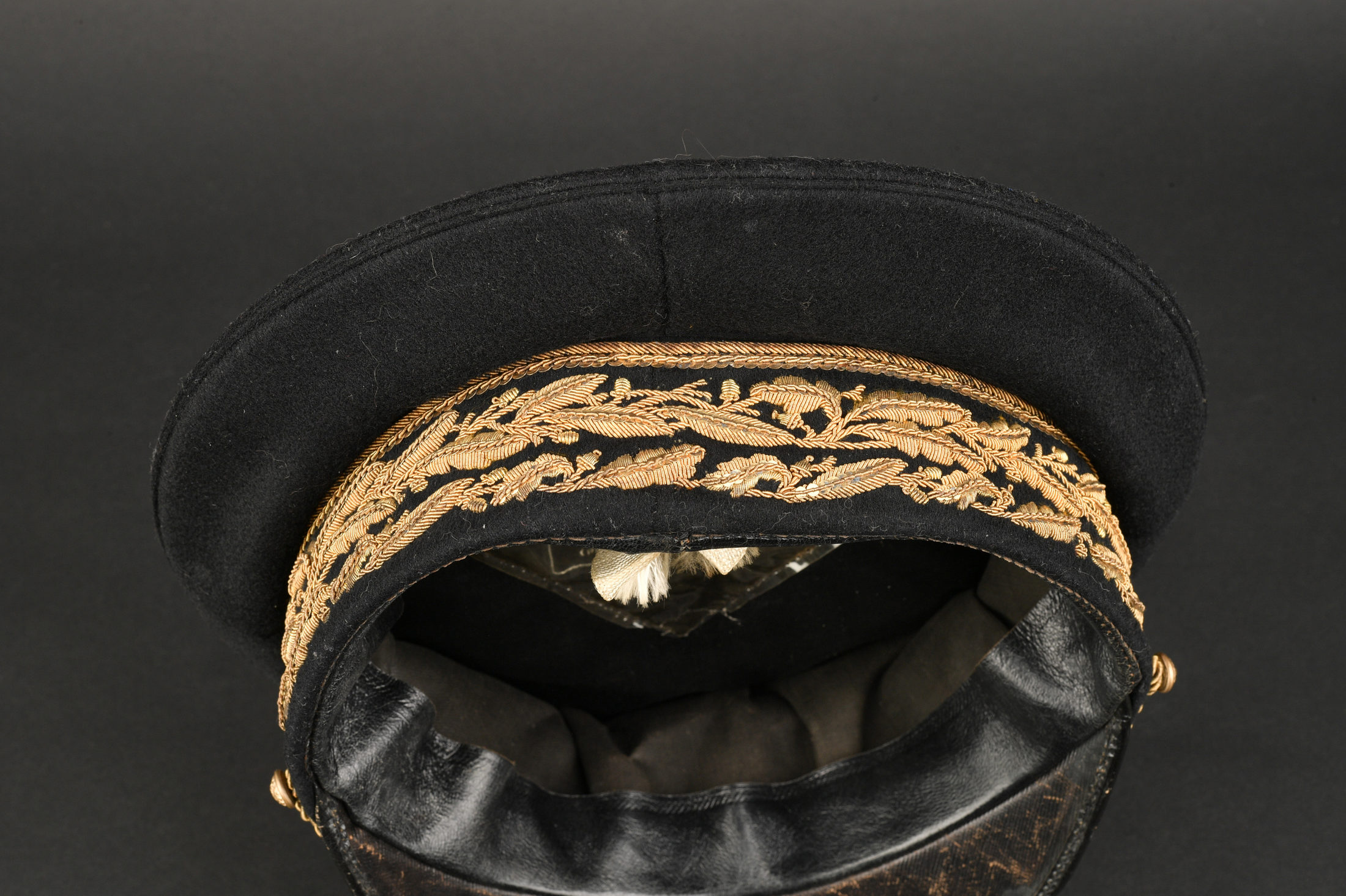 Casquette de préfet Régional de Vichy . | Aiolfi G.b.r.