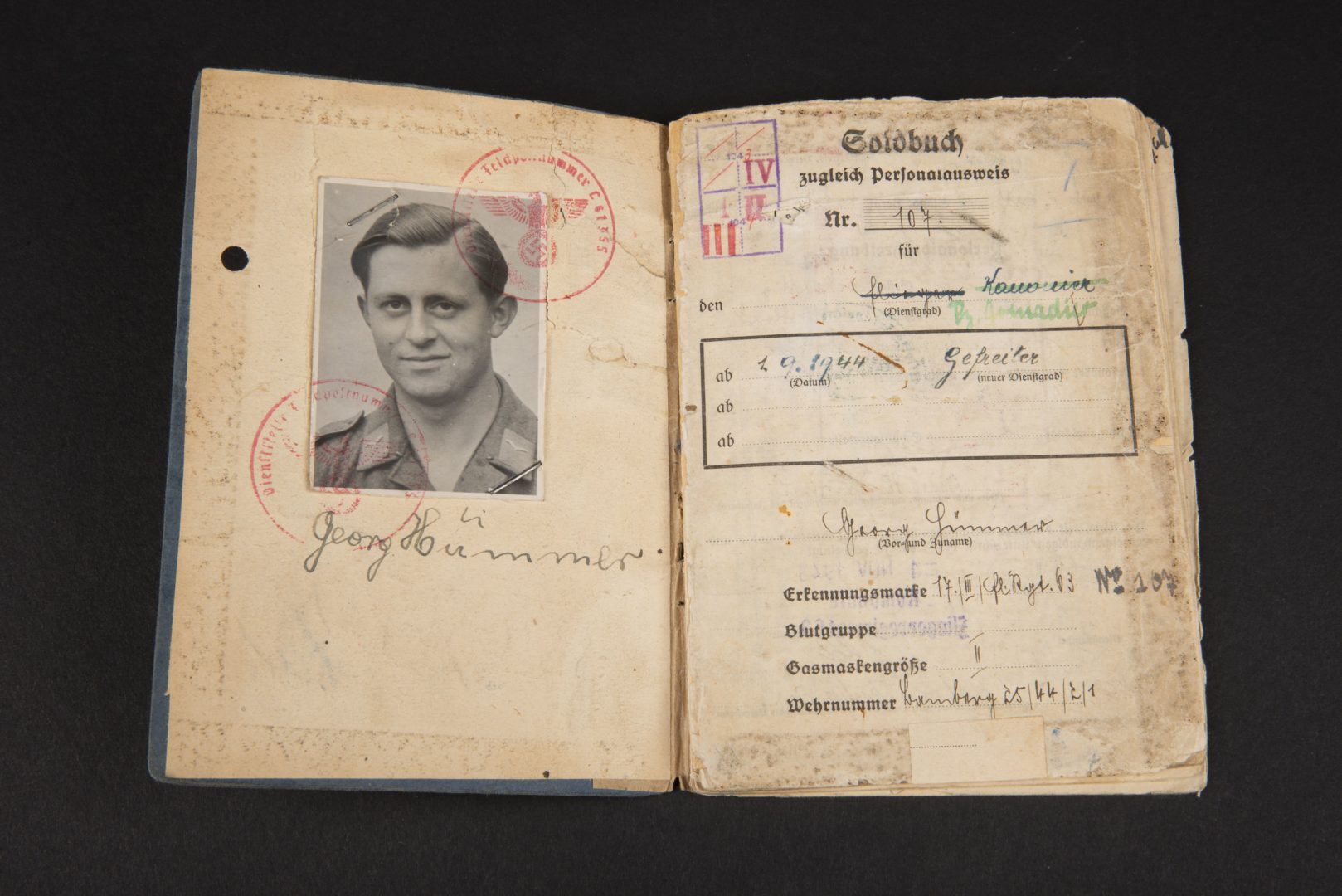 Soldbuch de la Luftwaffe division Hermann Göring | Aiolfi G.b.r.