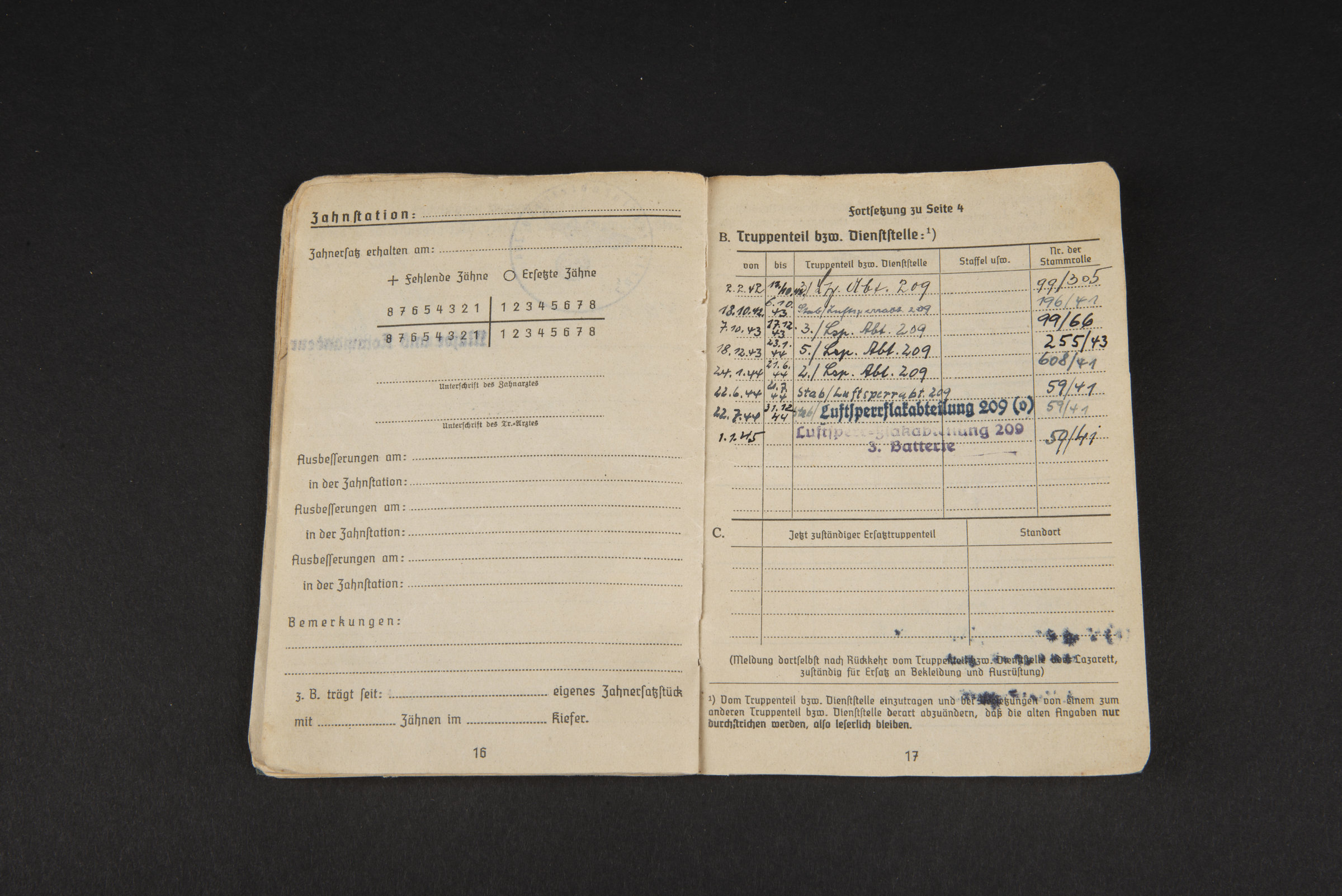 Soldbuch d'officier de la Luftwaffe 1 Res Luftperrabt 205 | Aiolfi G.b.r.