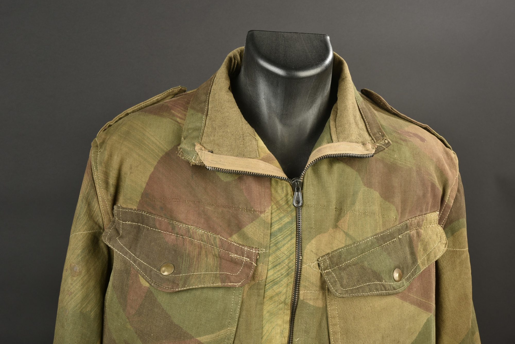 Denison smock. | Aiolfi G.b.r.