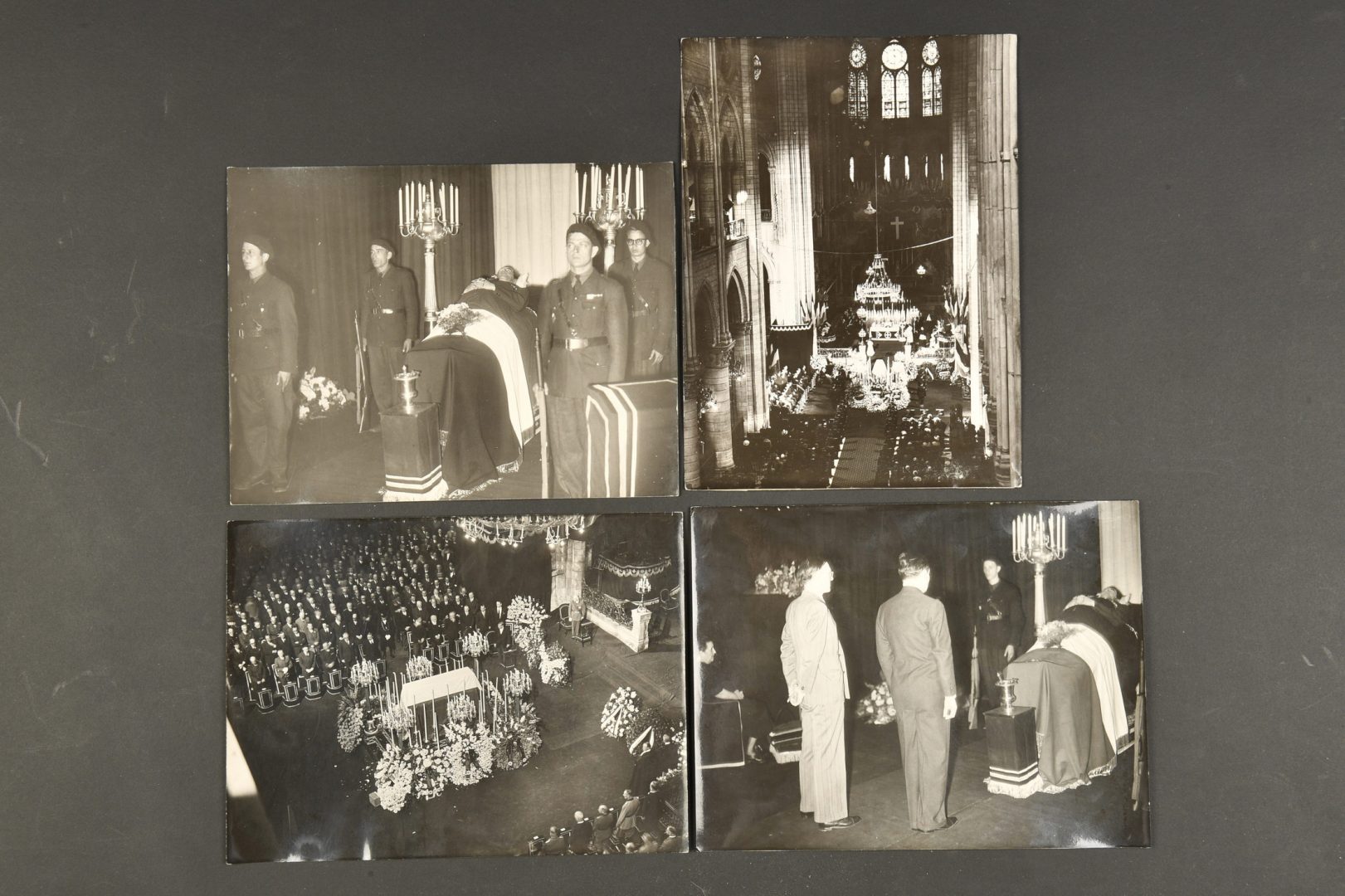 Ensemble de photos de presse Milice. | Aiolfi G.b.r.