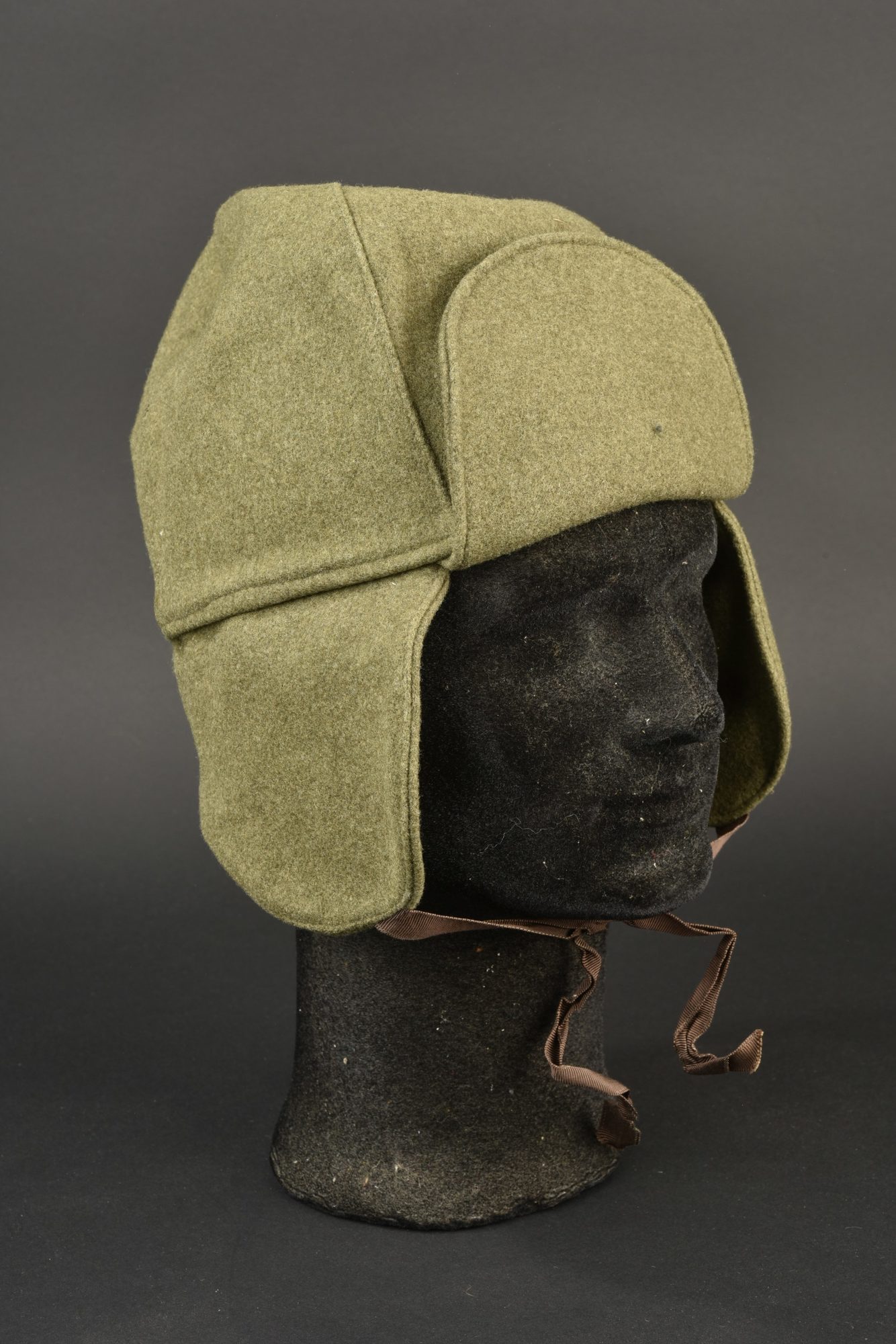 Bonnet canadien. | Aiolfi G.b.r.