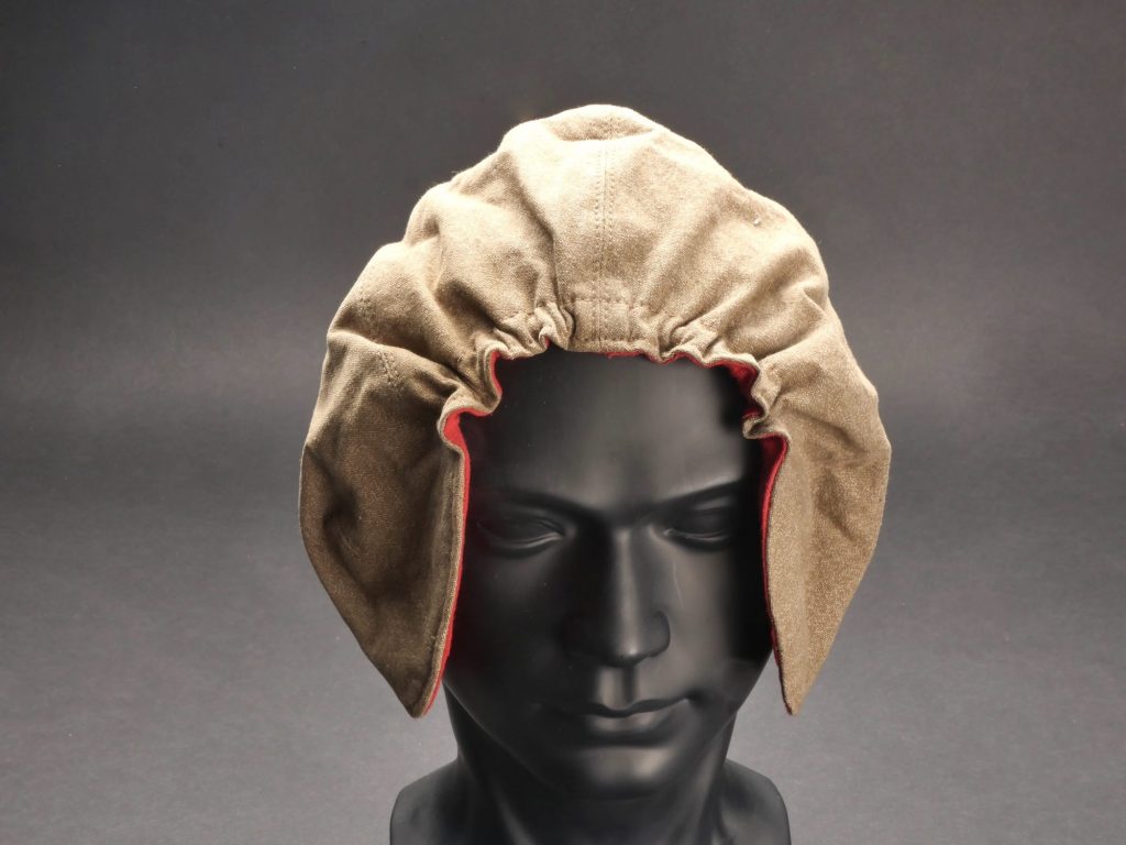 Bonnet AK. Cap AK. | Aiolfi G.b.r.