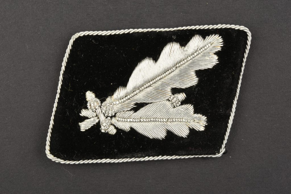 Patte de col SS. SS collar tabs. | Aiolfi G.b.r.