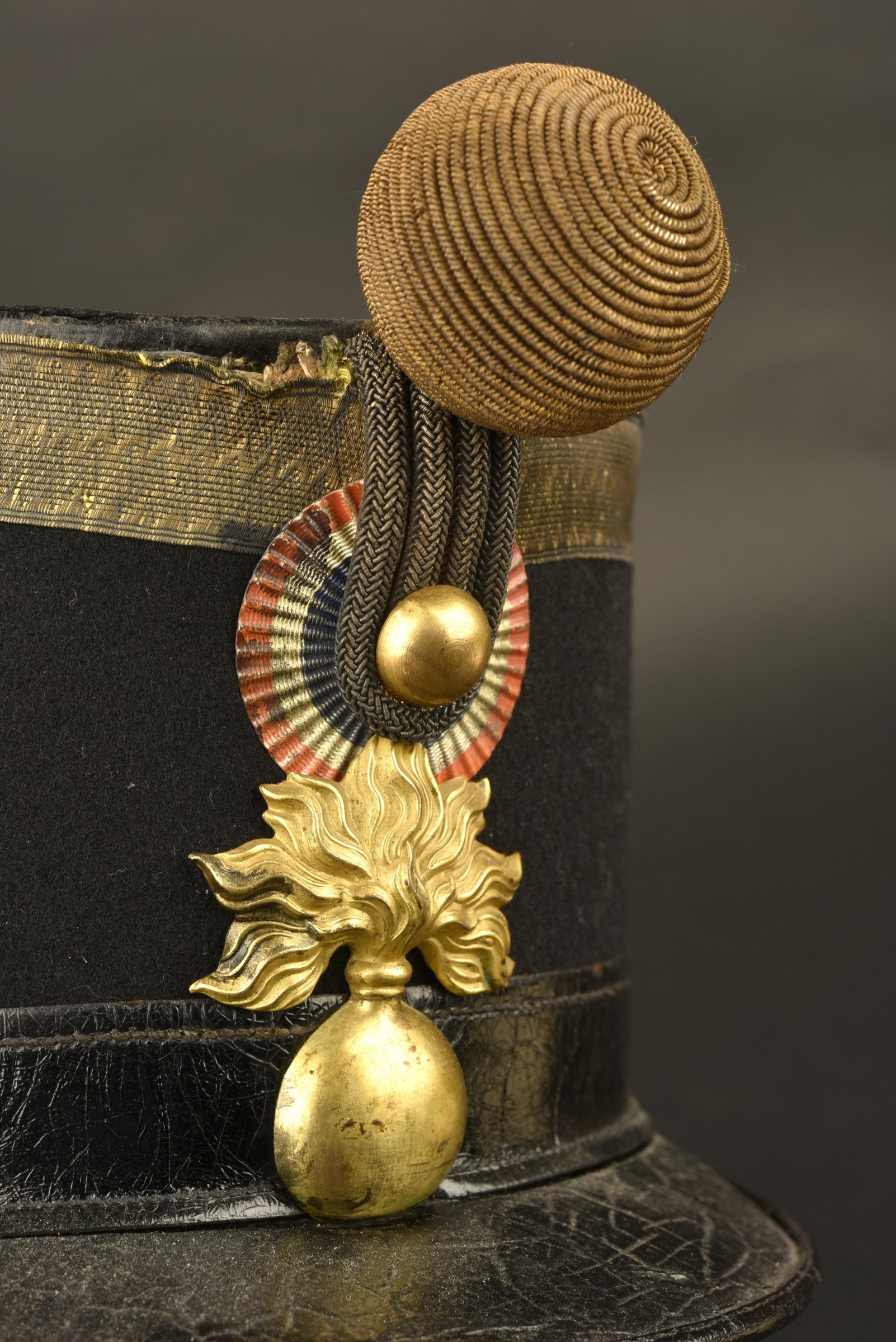 Shako 1872 d'officier d'infanterie avec pompon, du fabricant Spiquel à ...