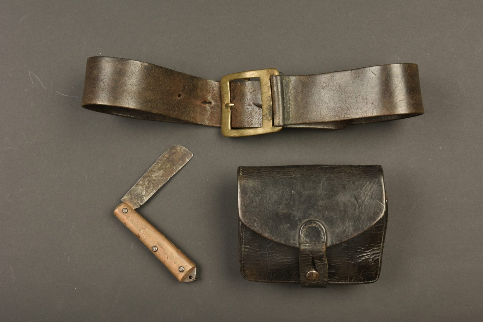 Ceinturon des troupes coloniales avec sa boucle modèle 1873 ...