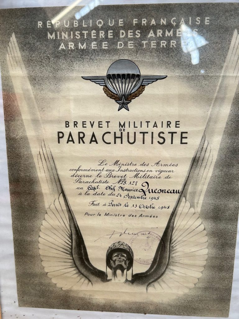 Diplôme du brevet de parachutiste. | Aiolfi G.b.r.