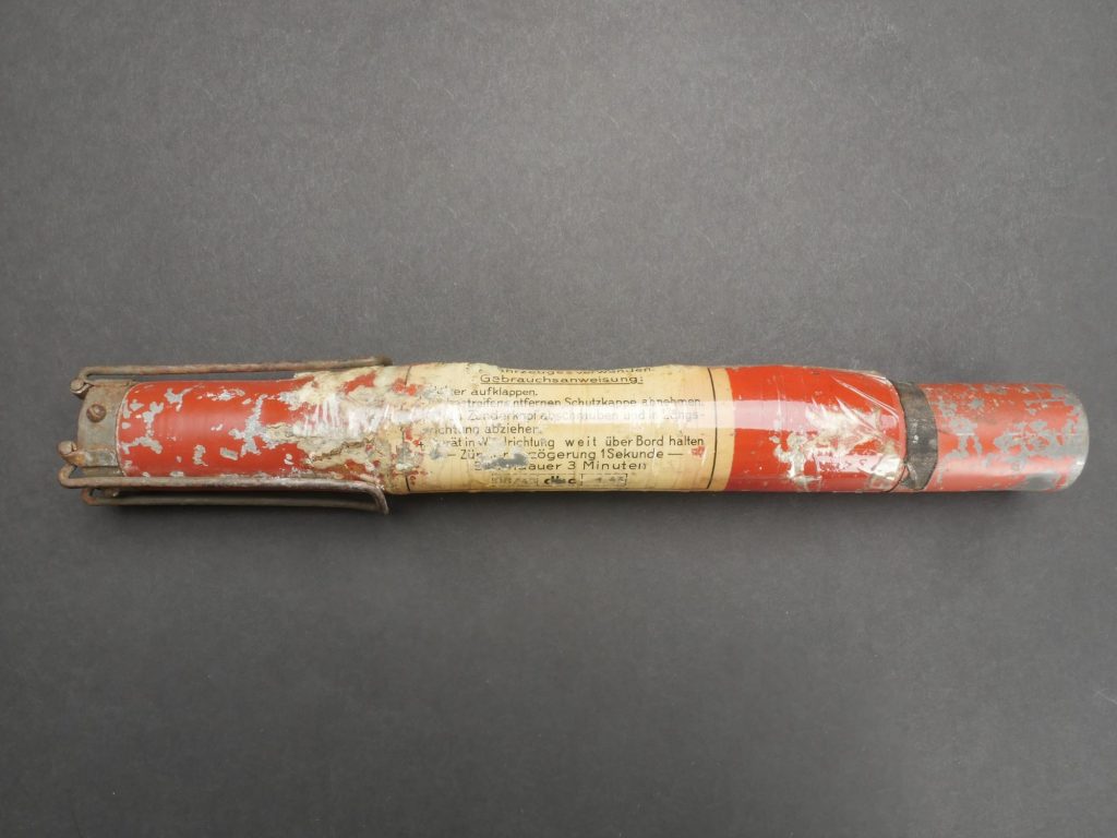 Fusees de detresse LW. LW distress rockets. | Aiolfi G.b.r.