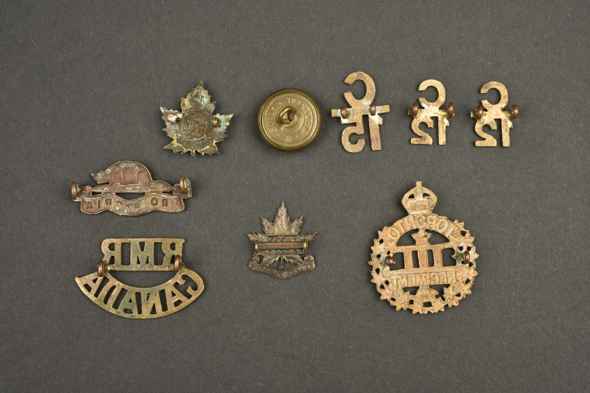 Lot d'insignes canadiens CEF ww1 | Aiolfi G.b.r.