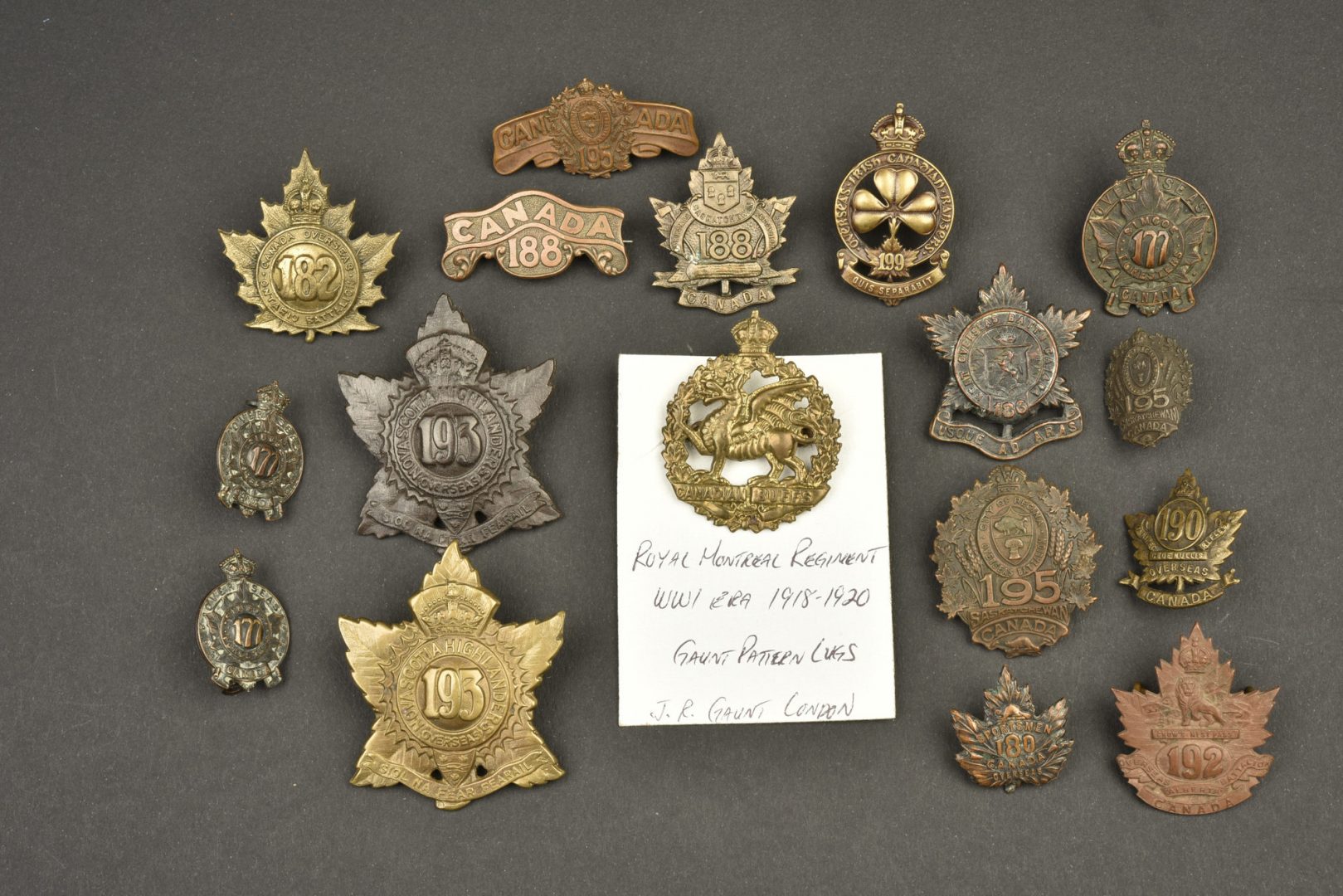 Lot de 17 insignes canadiens CEF ww1 | Aiolfi G.b.r.