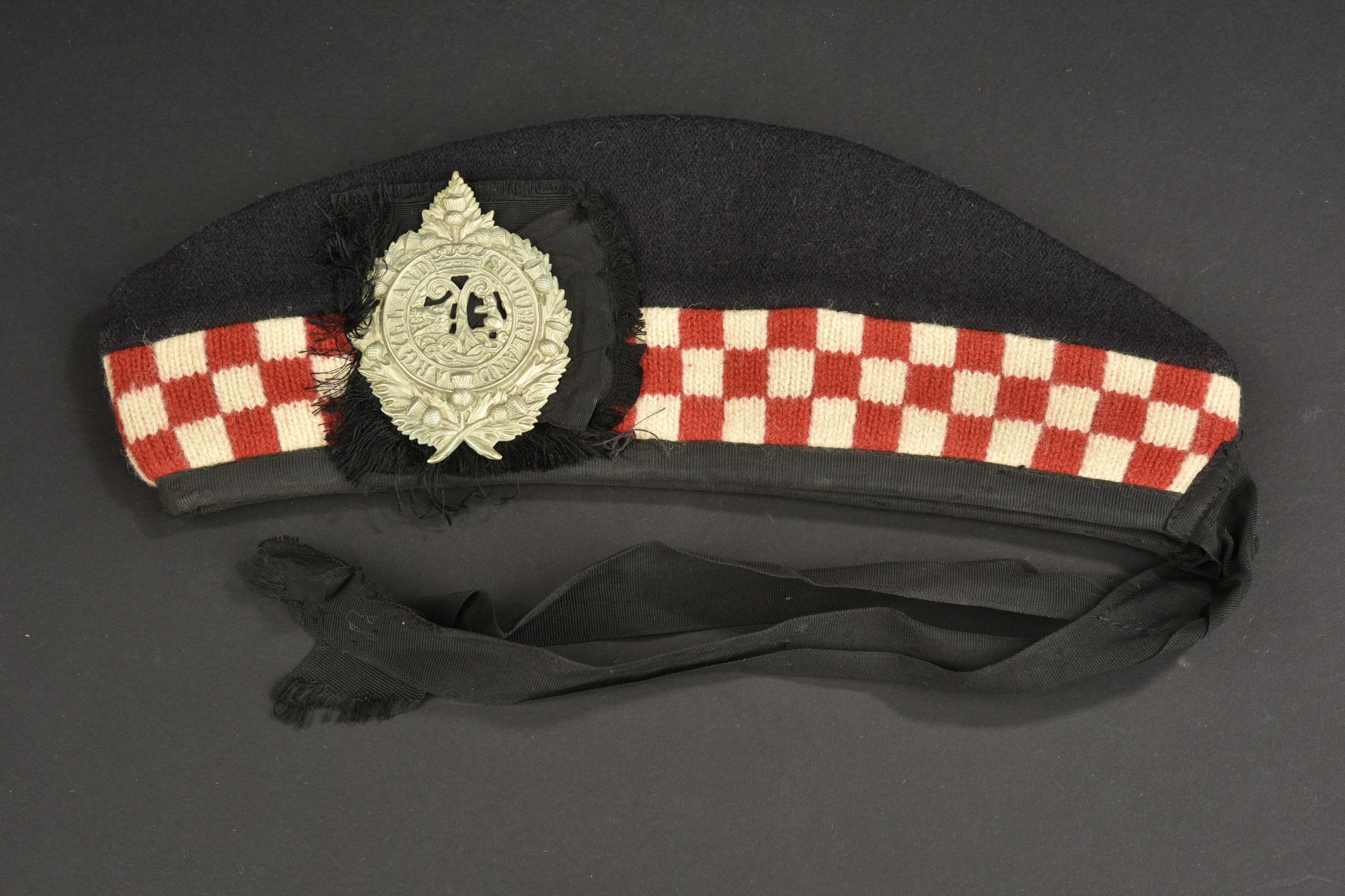 Glengarry des Argyll and Sutherland Highlanders. | Aiolfi G.b.r.