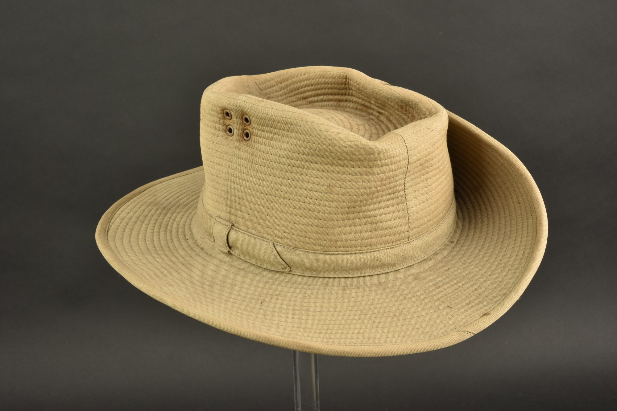 Bush Hat Belge. | Aiolfi G.b.r.