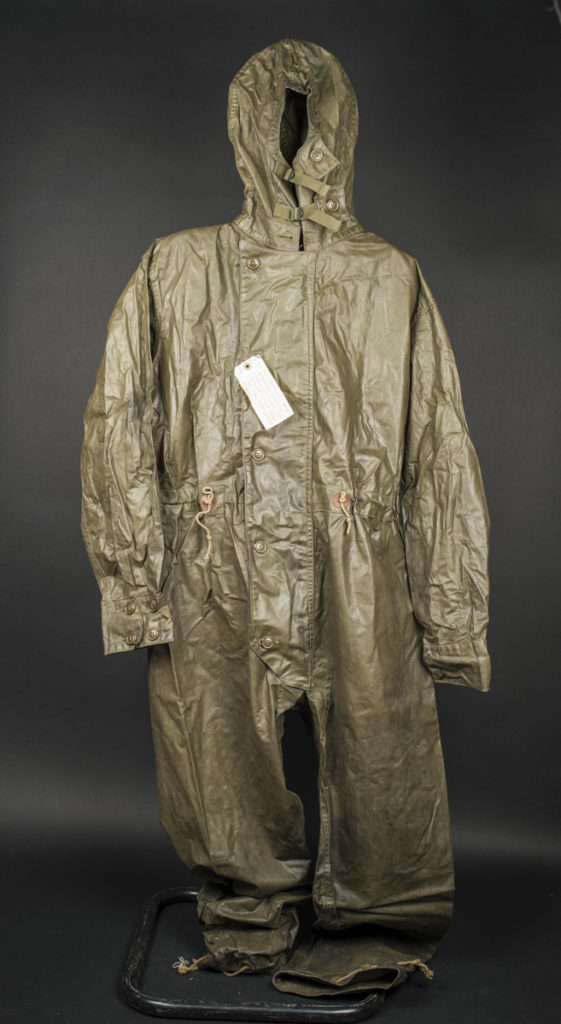 Imperméable anti-gaz. Suit chemical corp. | Aiolfi G.b.r.
