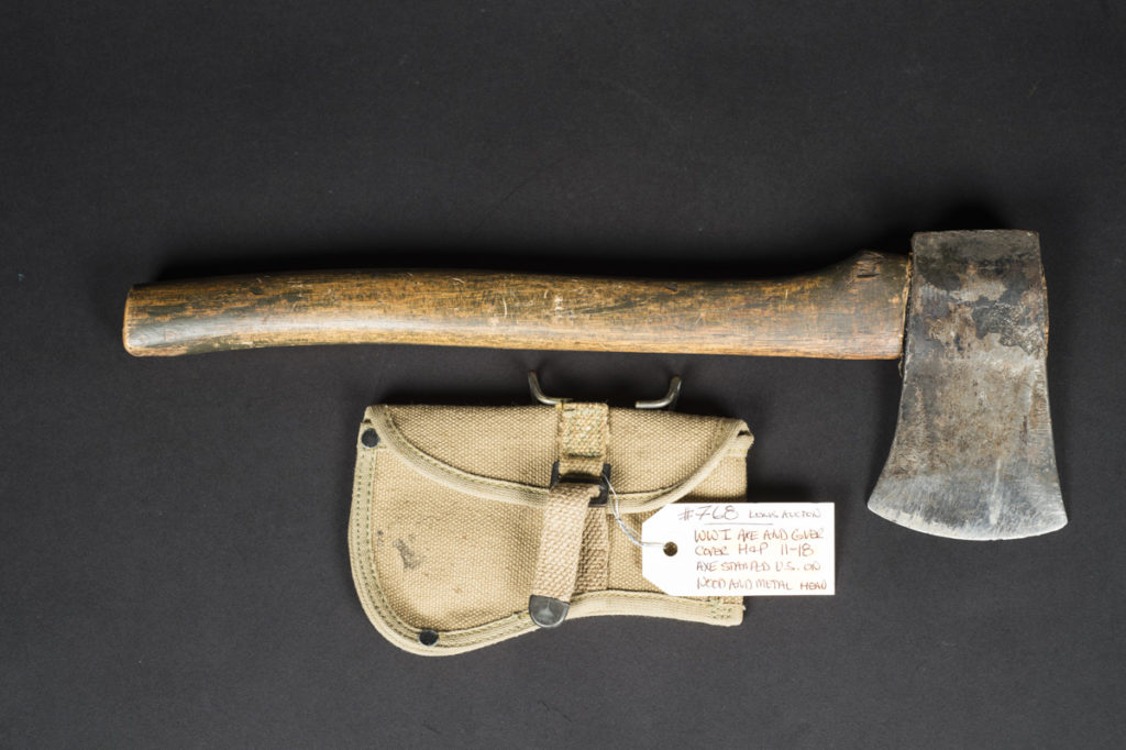 Hachette individuelle WW1. WWI axe and cover. | Aiolfi G.b.r.